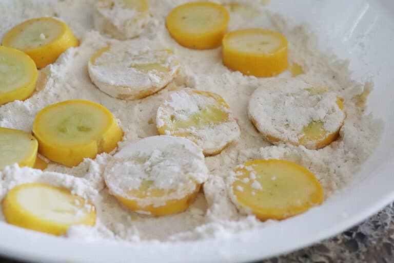 Pan Fried Yellow Squash Recipe - AimeeStock.com